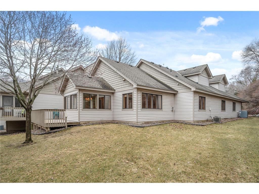 13604 Parkwood Drive, Burnsville, MN, 55337 | MLS: 6515739 | Edina Realty