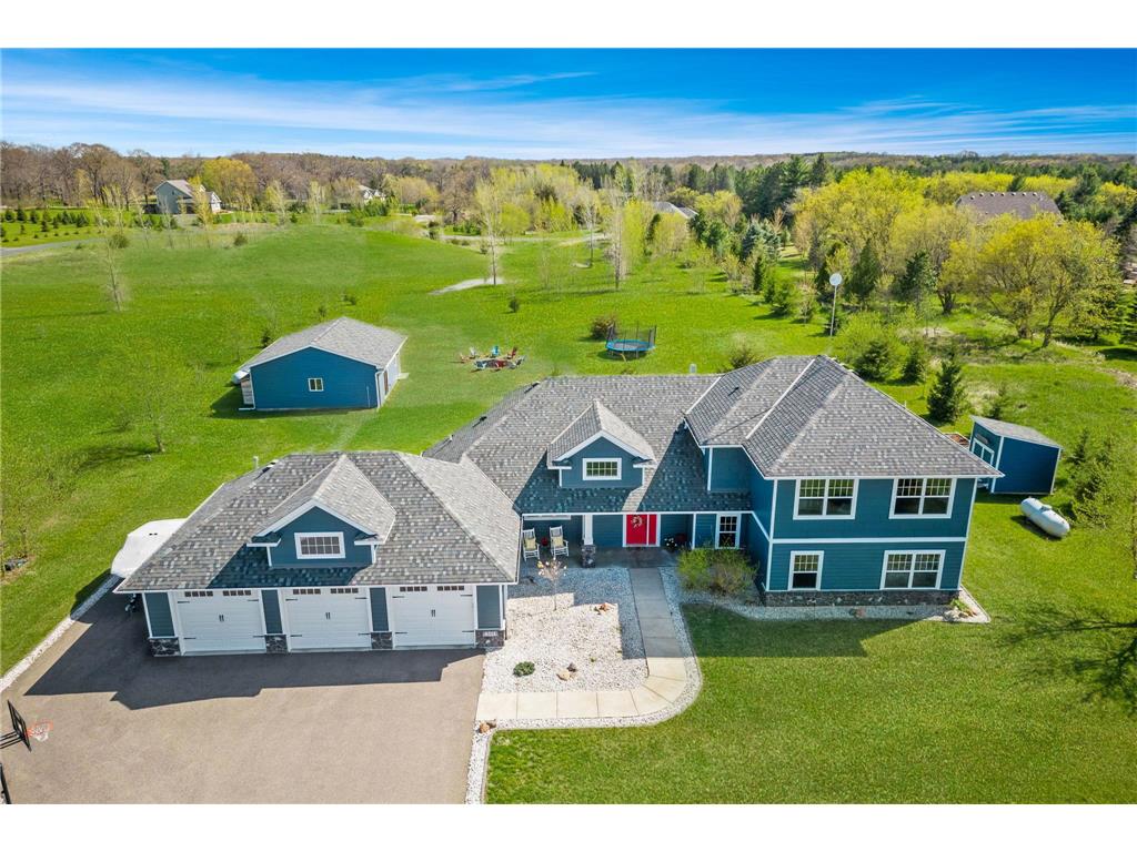 13611 263rd Lane, Chisago Lake Twp, MN, 55013 | MLS: 6522947 | Edina Realty
