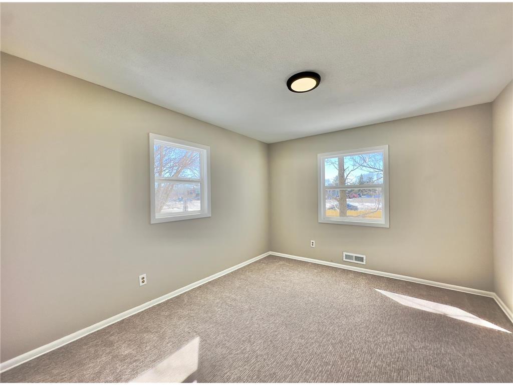 13625 Round Lake Boulevard NW, Andover, MN, 55304 | MLS: 6510714 ...