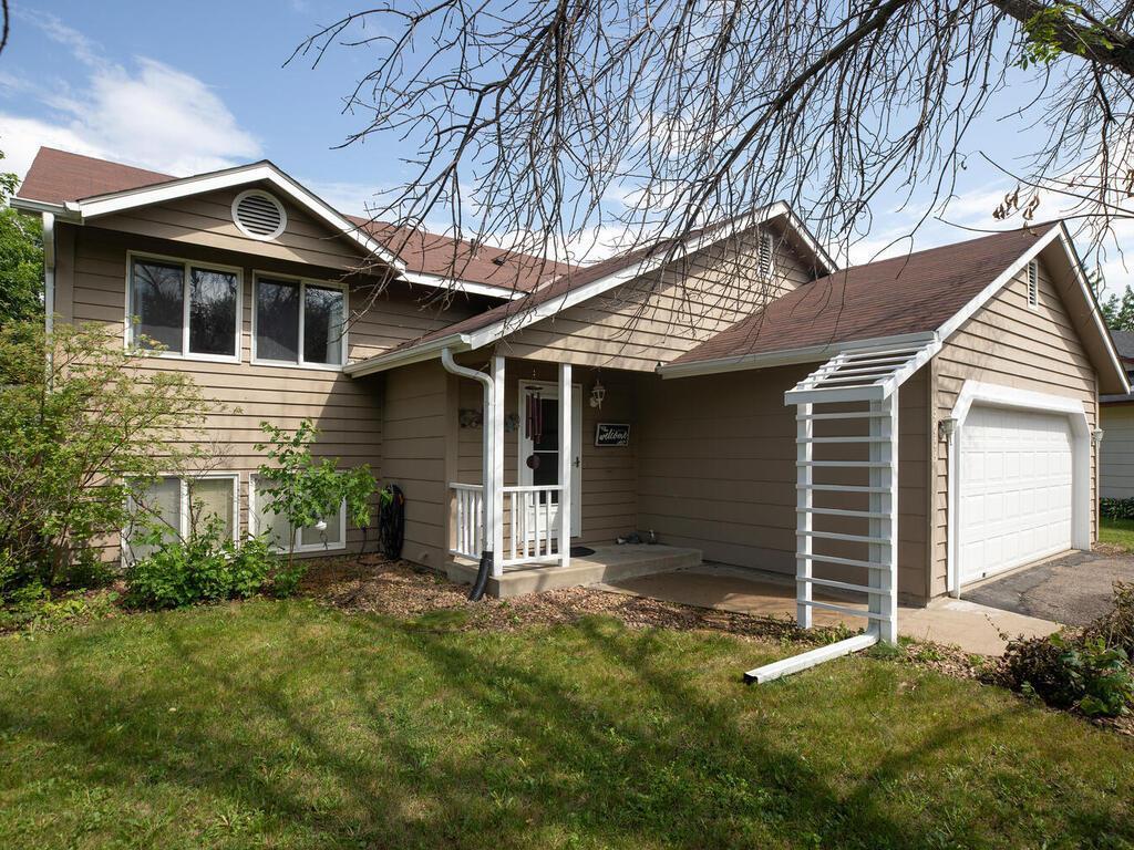 13655 Lynn Circle, Savage, MN, 55378 | MLS: 6378740 | Edina Realty