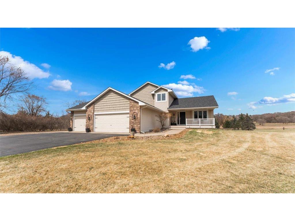 13657 Island View Dr NW, Elk River, MN, 55330 | MLS: 6701833 | Edina Realty