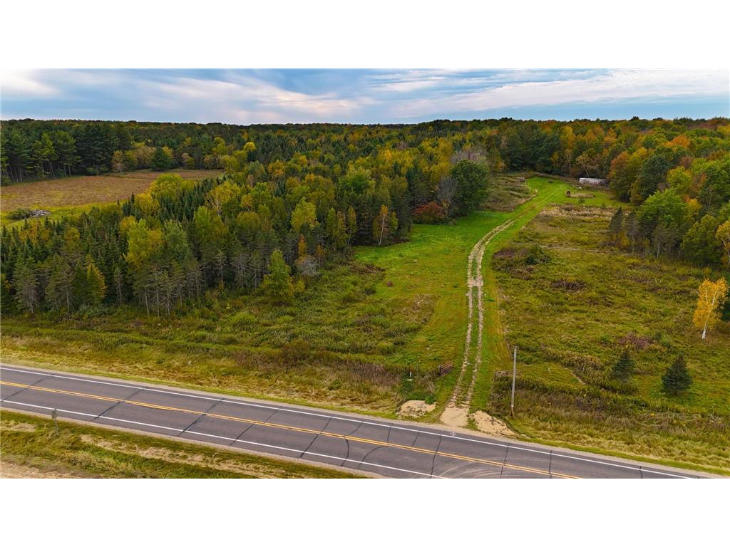 1376 CTY RD D, Glenwood City, WI, 54013 | MLS: 6633393 | Edina Realty