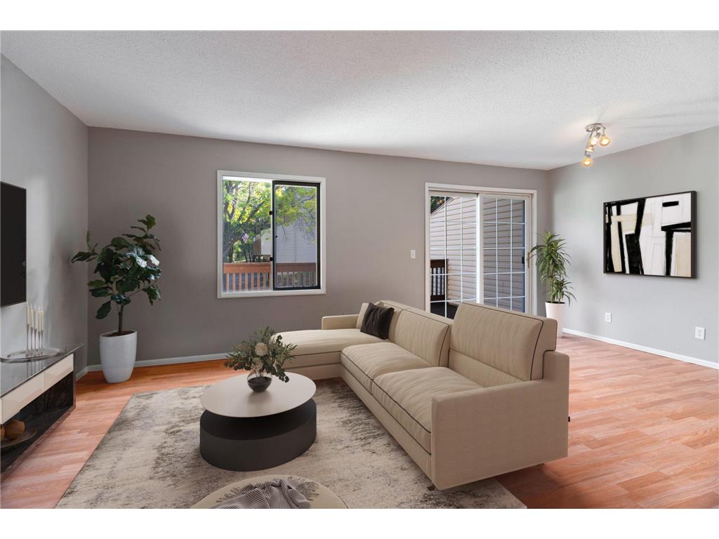 137 River Woods Lane, Burnsville, MN, 55337 | MLS: 6436378 | Edina Realty