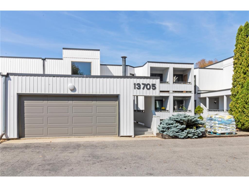 13705 Nicollet Avenue #302, Burnsville, MN, 55337 | MLS: 6436921 ...