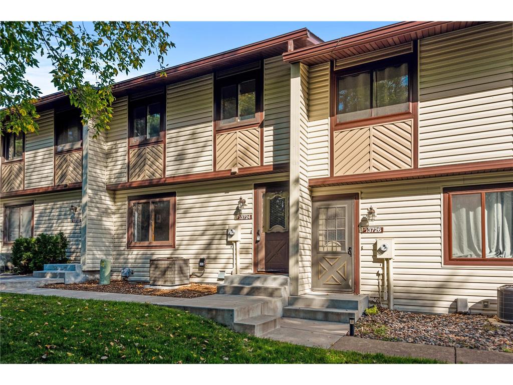 13724 Heather Hills Drive, Burnsville, MN, 55337 | MLS: 6310587 | Edina ...