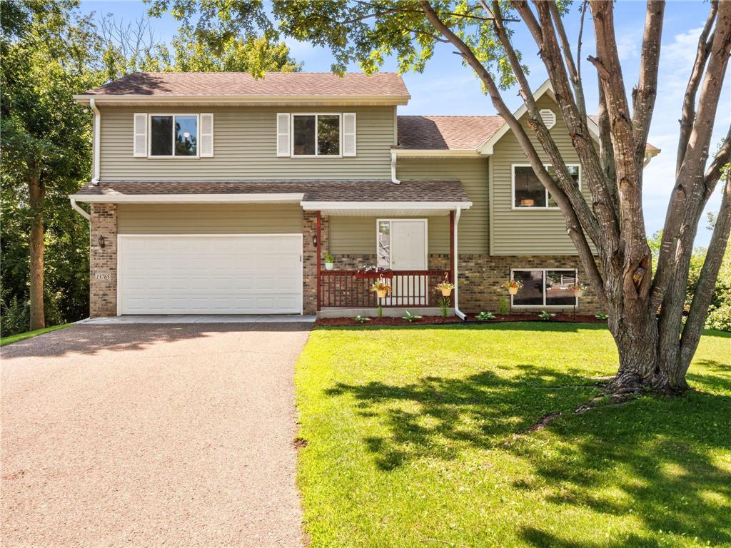 13765 Foxhill Avenue N, Hugo, MN, 55038 | MLS: 6360606 | Edina Realty