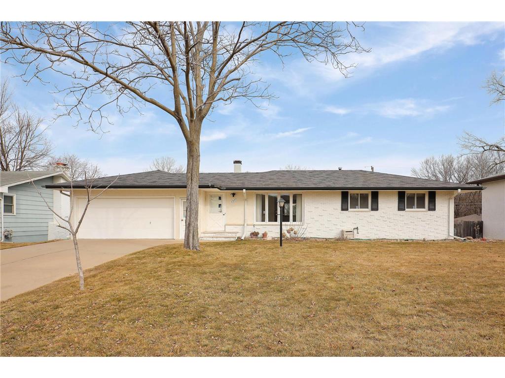 1377 53rd Avenue NE, Fridley, MN, 55421 | MLS: 6499714 | Edina Realty