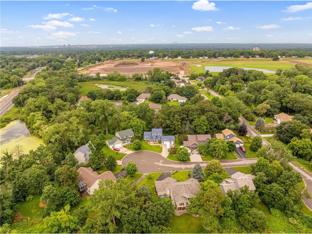 1379 Myrtle Street N, Maplewood, MN, 55119 | MLS: 6586796 | Edina Realty