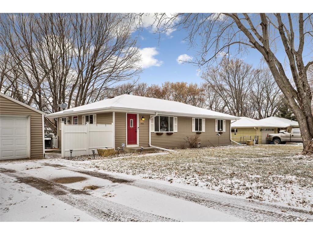 13816 Shirley Drive, Burnsville, MN, 55337 | MLS: 6509545 | Edina Realty
