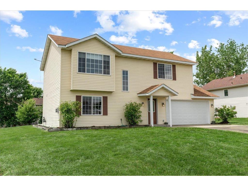 1385 Hunter Hill Drive, Hammond, WI, 54015 | MLS: 6539407 | Edina Realty