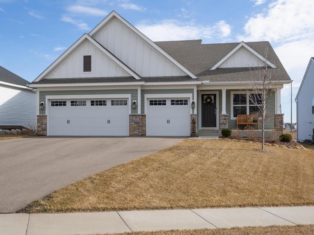 13924 Ashley Court, Rosemount, MN, 55068 | MLS: 6504552 | Edina Realty