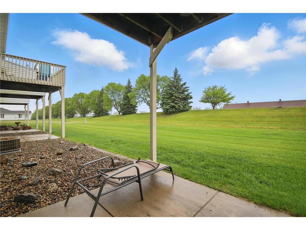 140 Cedar Cove Lane, Owatonna, MN, 55060 | MLS: 6725058 | Edina Realty