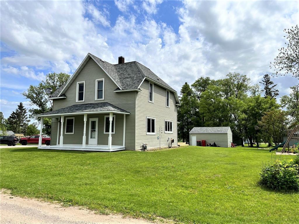 141 W Reed Avenue, Nelson, MN, 56355 | MLS: 6511863 | Edina Realty
