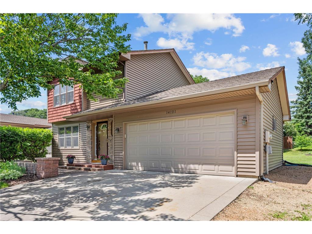 14121 Shore Lane NE, Prior Lake, MN, 55372 | MLS: 6750151 | Edina Realty