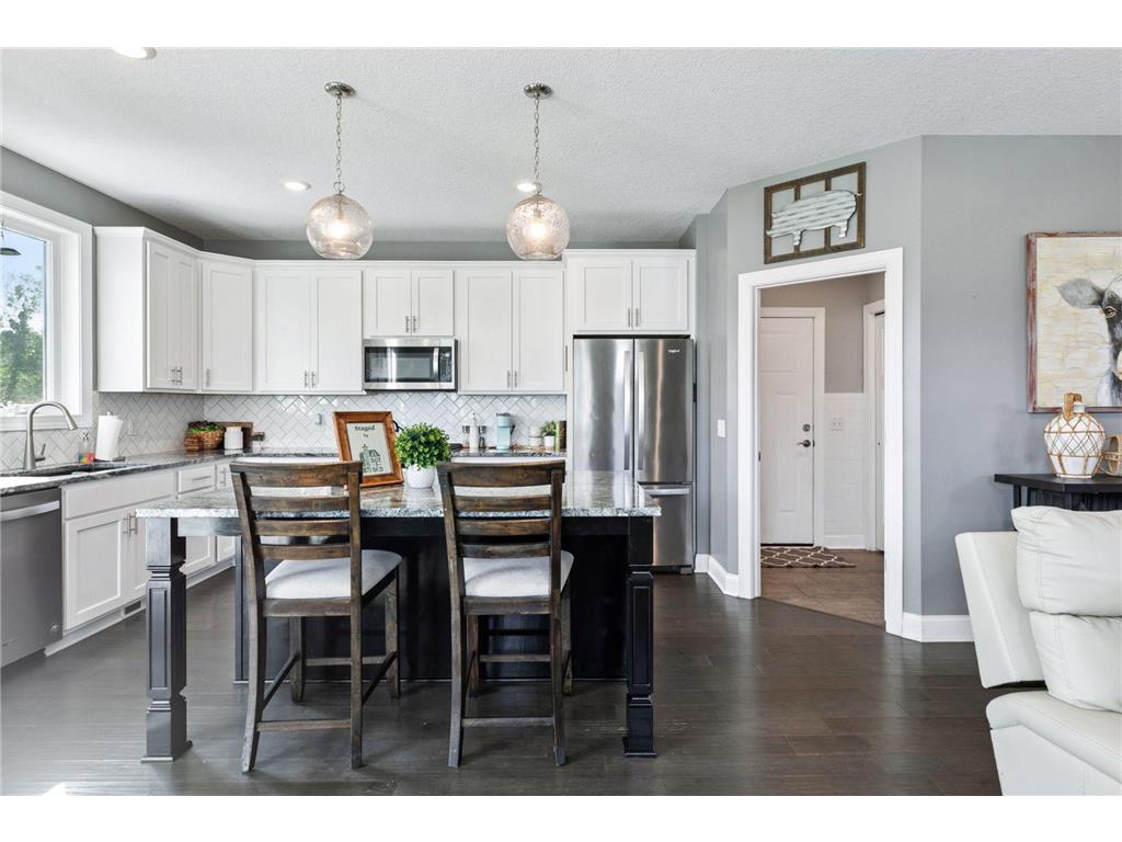 1418 Bluff Border Road, New Richmond, WI, 54017 | MLS: 6768673 | Edina ...