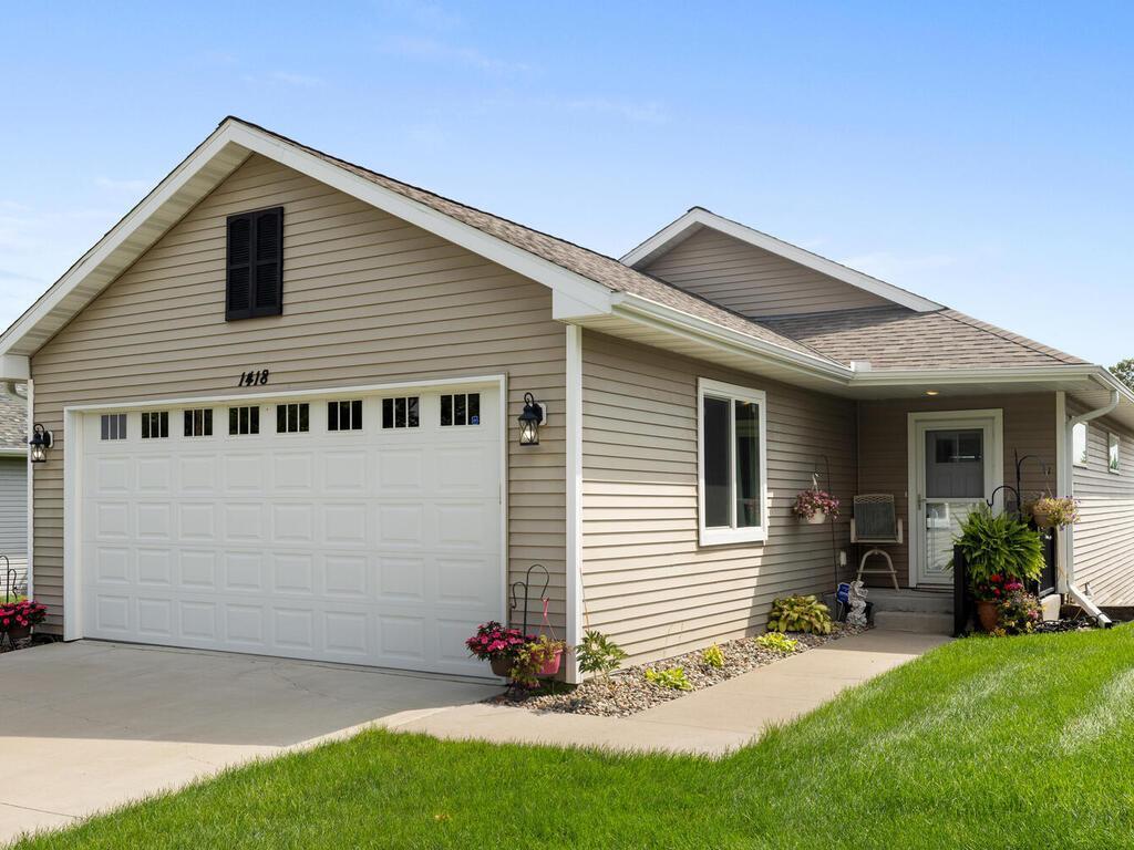 1418 Carl Way, Buffalo, MN, 55313 | MLS: 6637461 | Edina Realty