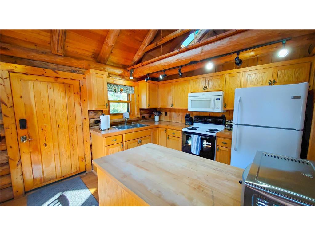 14185 Shoreline Trail, Long Lost Lake Twp, MN, 56621 | MLS: 6746877 ...