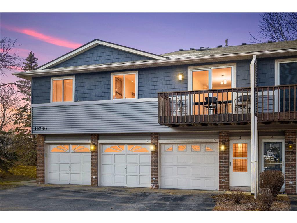 14230 44th Place N #3, Plymouth, MN, 55446 | MLS: 6646305 | Edina Realty
