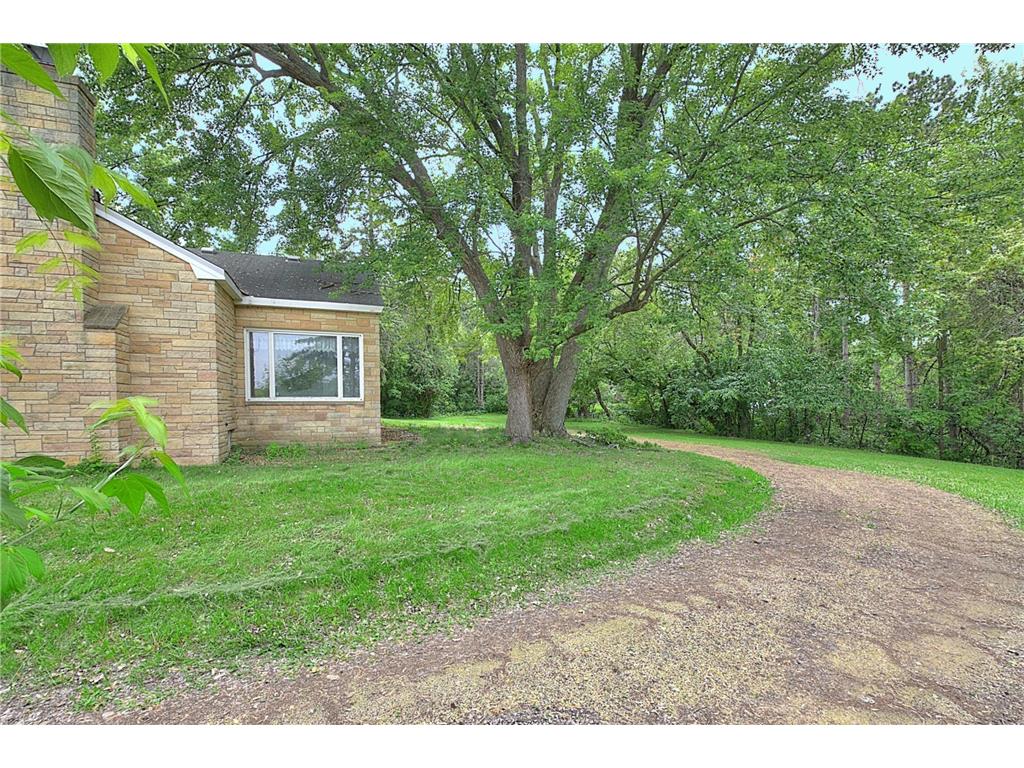 14231 60th Street N, Oak Park Heights, MN, 55082 | MLS: 6730807 | Edina ...