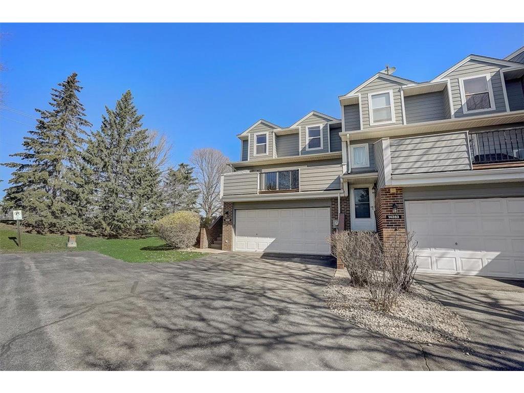 14287 Estates Avenue, Apple Valley, MN, 55124 | MLS: 6359371 | Edina Realty