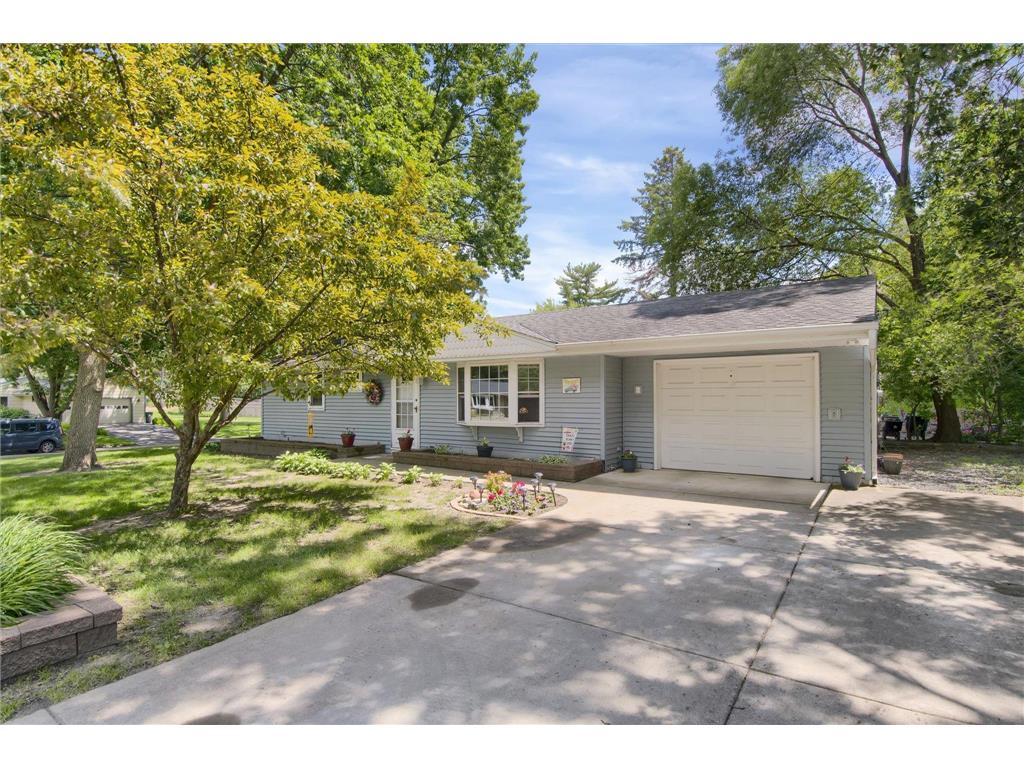 14325 Bellevue Drive, Minnetonka, MN, 55345 | MLS: 6538706 | Edina Realty
