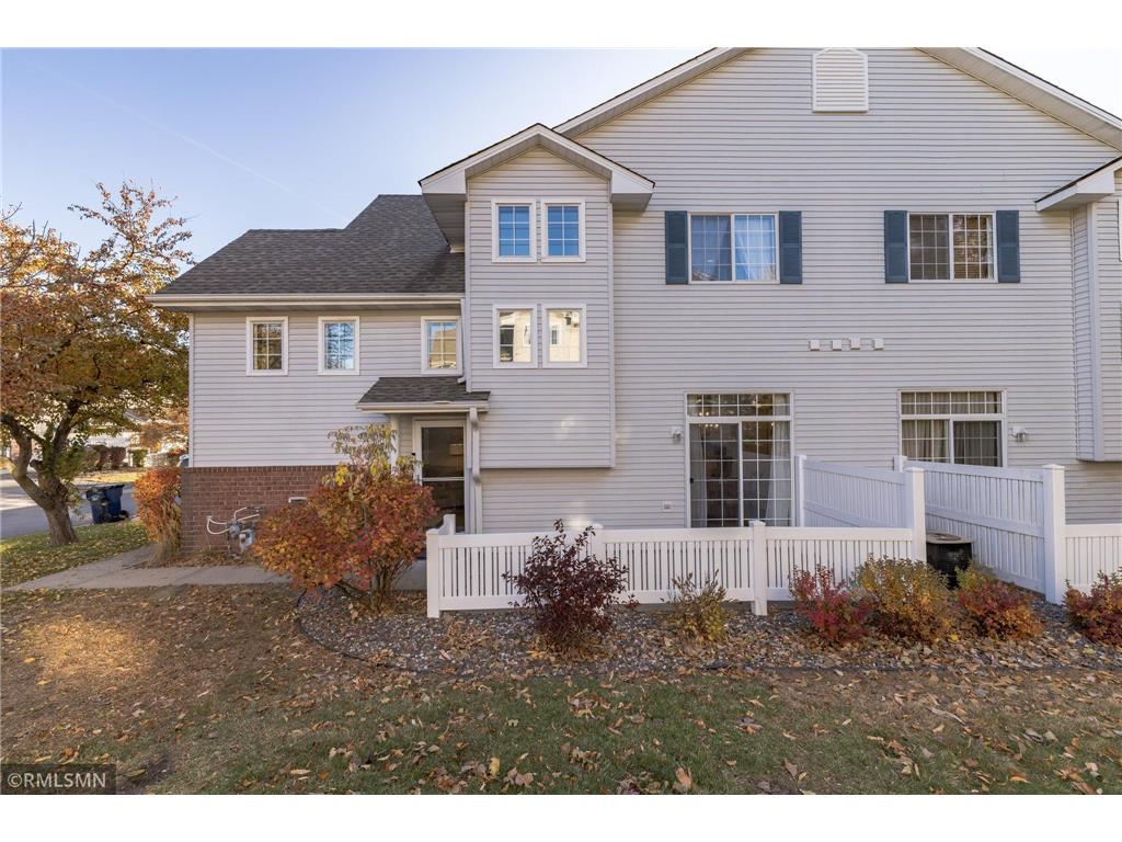 14351 Wilson Drive, Eden Prairie, MN, 55347 | MLS: 6362934 | Edina Realty
