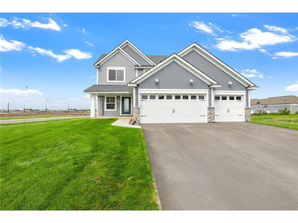 14371 Aspen Avenue, Rosemount, MN, 55068 | MLS: 6372835 | Edina Realty