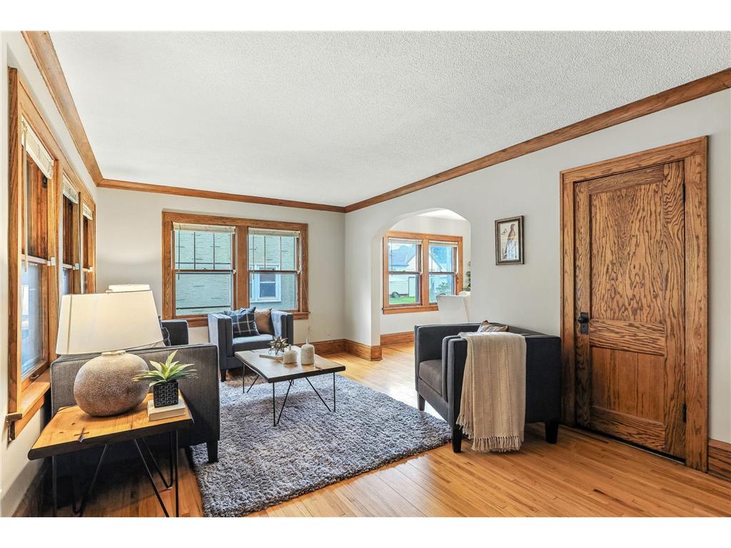 144 10th Avenue S, South Saint Paul, MN, 55075 | MLS: 6771012 | Edina ...