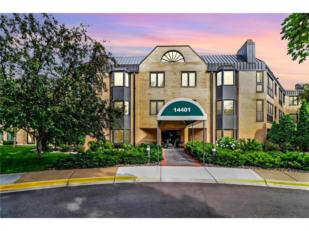 14401 Atrium Way #110, Minnetonka, MN, 55345 | MLS: 6591002 | Edina Realty