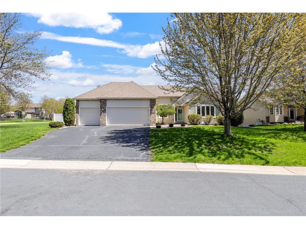 14451 Dove Court NE, Prior Lake, MN, 55372 | MLS: 6531558 | Edina Realty