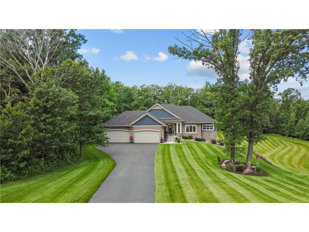 1447 193rd Lane NW, Oak Grove, MN, 55011 | MLS: 6560723 | Edina Realty