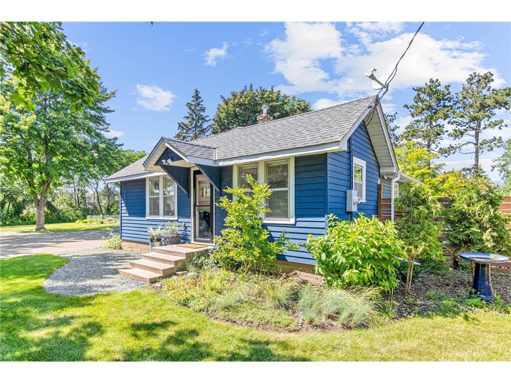 14606 County Road 6, Plymouth, MN, 55447 | MLS: 6550655 | Edina Realty