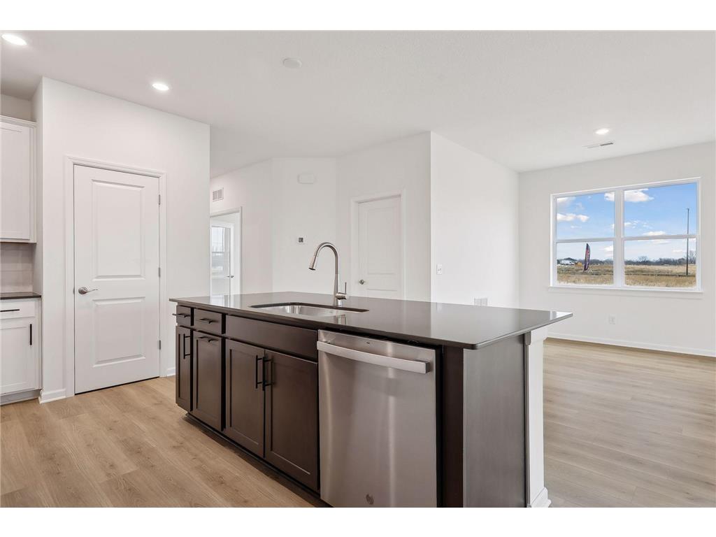 14613 105th Circle N, Maple Grove, MN, 55369 | MLS: 6713149 | Edina Realty