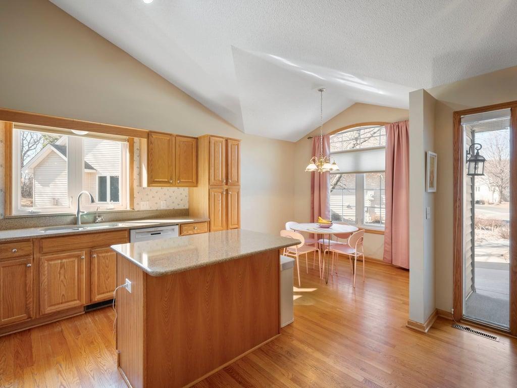 14615 Beverly Lane, Savage, MN, 55378 | MLS: 6478936 | Edina Realty