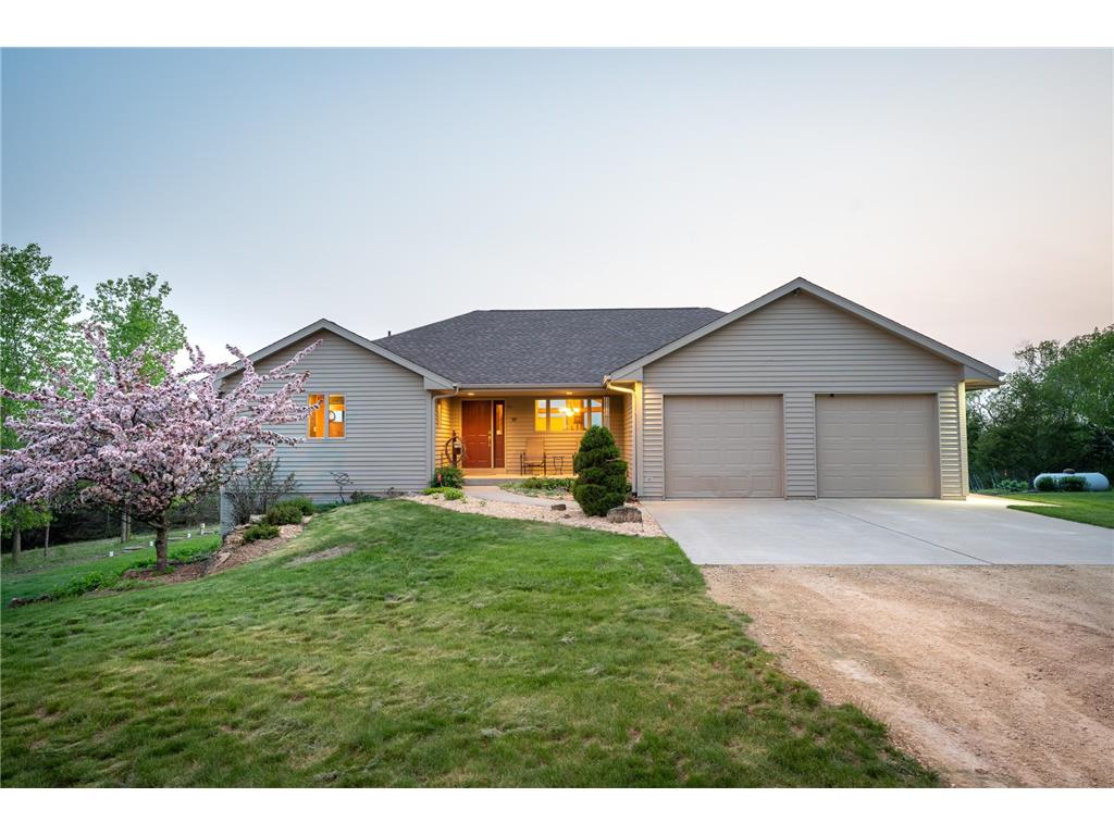 14689 225th Street, Welch Twp, MN, 55089 | MLS: 6376865 | Edina Realty