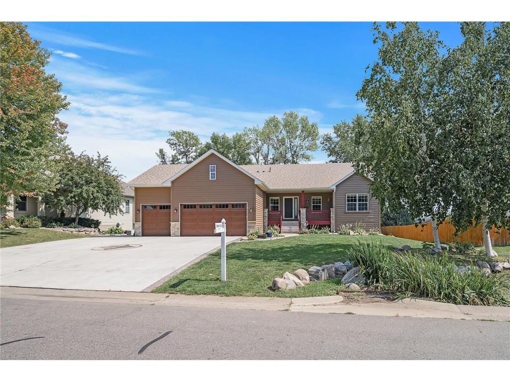 147 Dutch Lake Trail, Howard Lake, MN, 55349 | MLS: 6419856 | Edina Realty