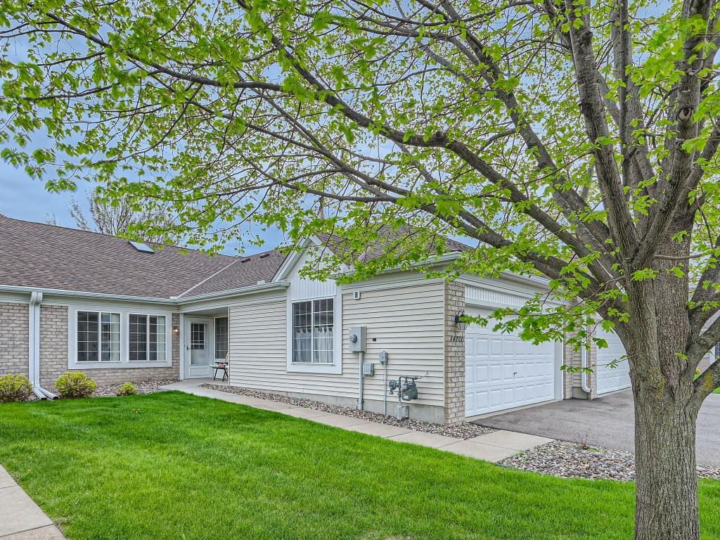 14700 Bloomfield Way, Rosemount, MN, 55068 | MLS: 6374978 | Edina Realty