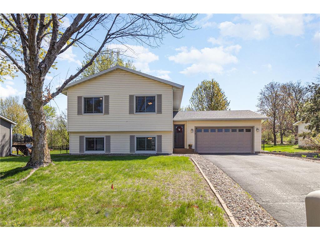 14707 Burnell Park Drive, Burnsville, MN, 55306 | MLS: 6715489 | Edina ...