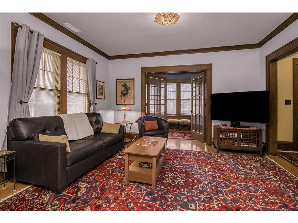 1471 Lincoln Avenue, Saint Paul, MN, 55105 | MLS: 7014067 | Edina Realty