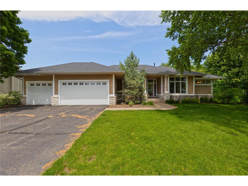14734 Boulder Pointe Road, Eden Prairie, MN, 55347 | MLS: 6576162 ...