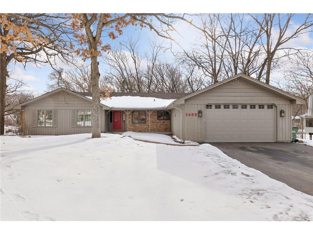 1482 N Innsbruck Drive NE, Fridley, MN, 55432 | MLS: 7016631 | Edina Realty