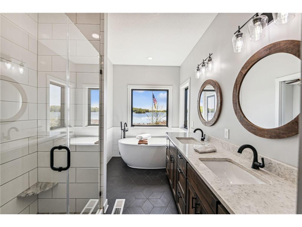 14855 Lake Boulevard, Center City, MN, 55012 | MLS: 6509692 | Edina Realty