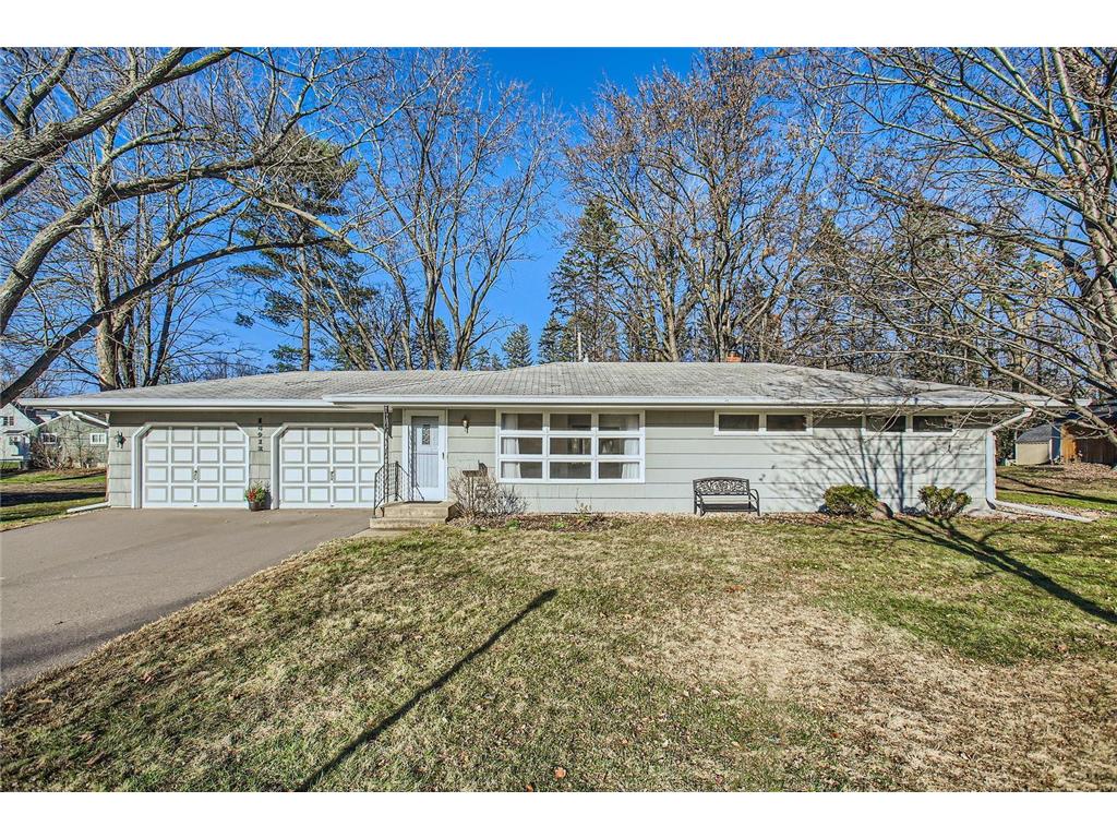 14912 Belvoir Drive, Minnetonka, MN, 55345 | MLS: 6635200 | Edina Realty