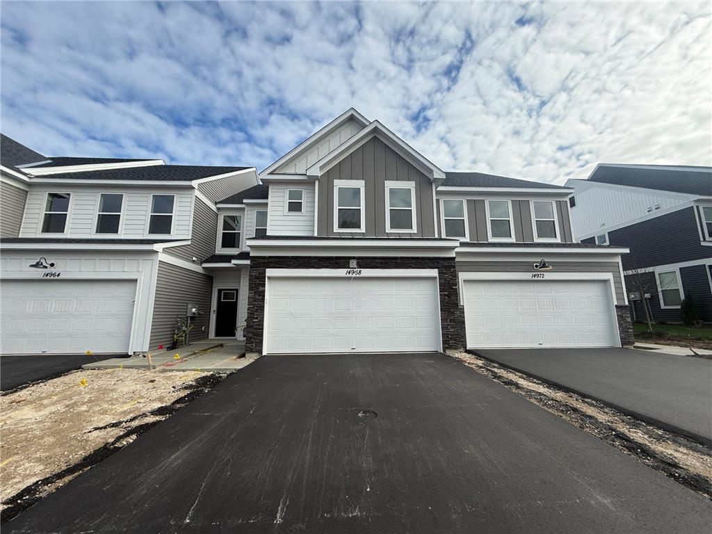14968 Avondale View, Rosemount, MN, 55068 | MLS: 6791467 | Edina Realty