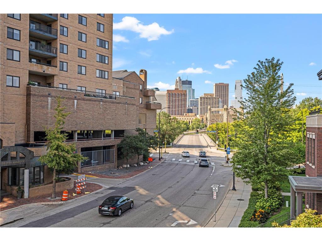 150 2nd Street NE #B613, Minneapolis, MN, 55413 | MLS: 6506891 | Edina Realty