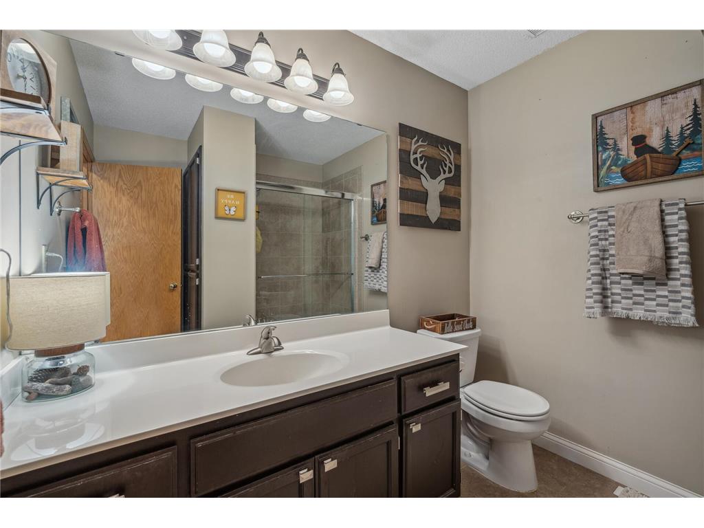 150 Pondview Drive, Loretto, MN, 55357 | MLS: 6524053 | Edina Realty