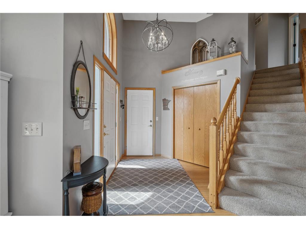 150 Pondview Drive, Loretto, MN, 55357 | MLS: 6524053 | Edina Realty