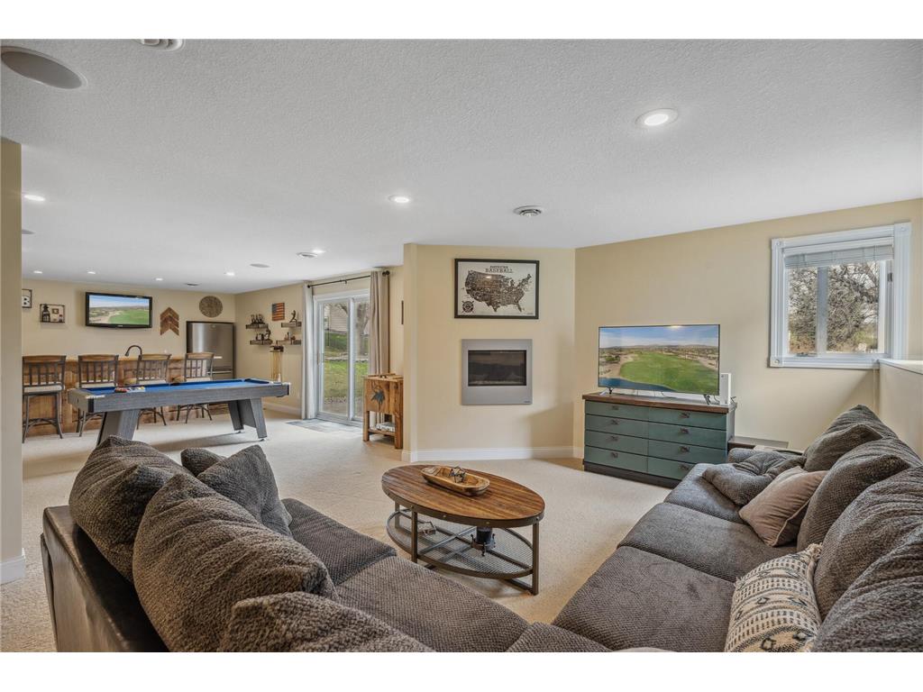 150 Pondview Drive, Loretto, MN, 55357 | MLS: 6524053 | Edina Realty