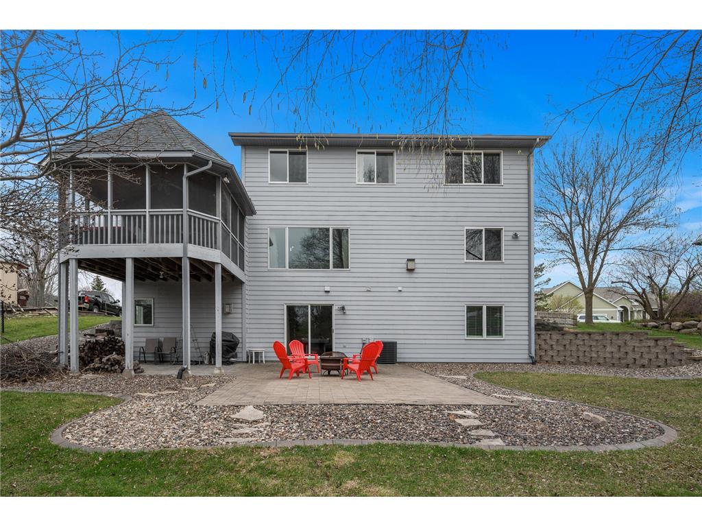 150 Pondview Drive, Loretto, MN, 55357 | MLS: 6524053 | Edina Realty