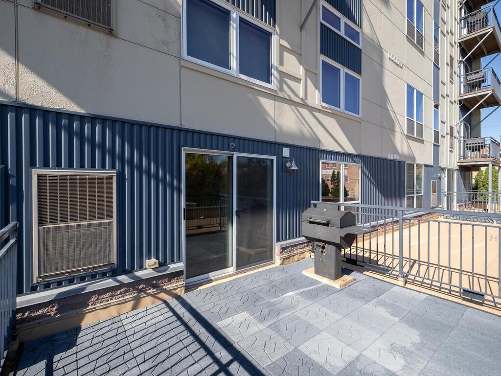 1502 5th Street N #205, Hopkins, MN, 55305 | MLS: 6475791 | Edina Realty